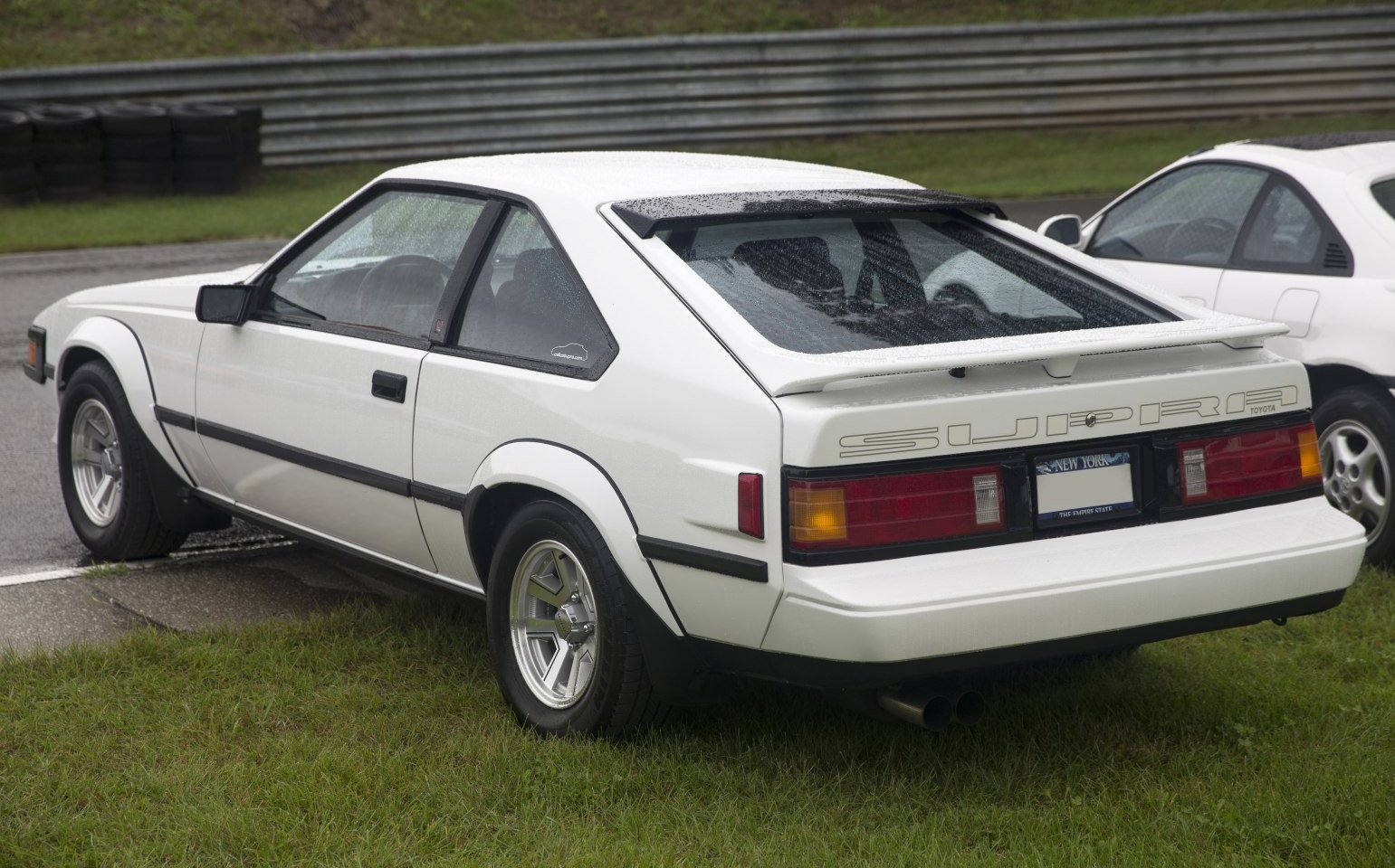 Toyota Supra technical specifications and fuel economy